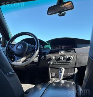 Black BMW 525 2010 in Riga, with an engine capacity of 3.00 L and mileage of 639 thousand km for 4350 €, photo 9 on AUTOMOTO.COM.LV