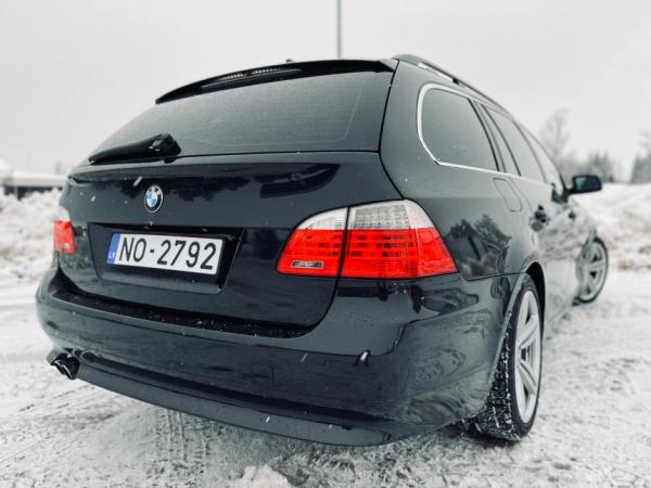 Черный БМВ 525 2010 в Рига, объемом двигателя 2.50 л и пробегом 303 тыс. км за 6650 €, фото 5 на AUTOMOTO.COM.LV