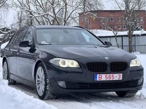 Black BMW 525 2010 in Riga, with an engine capacity of 3.00 L and mileage of 232 thousand km for 8790 €, photo 4 on AUTOMOTO.COM.LV