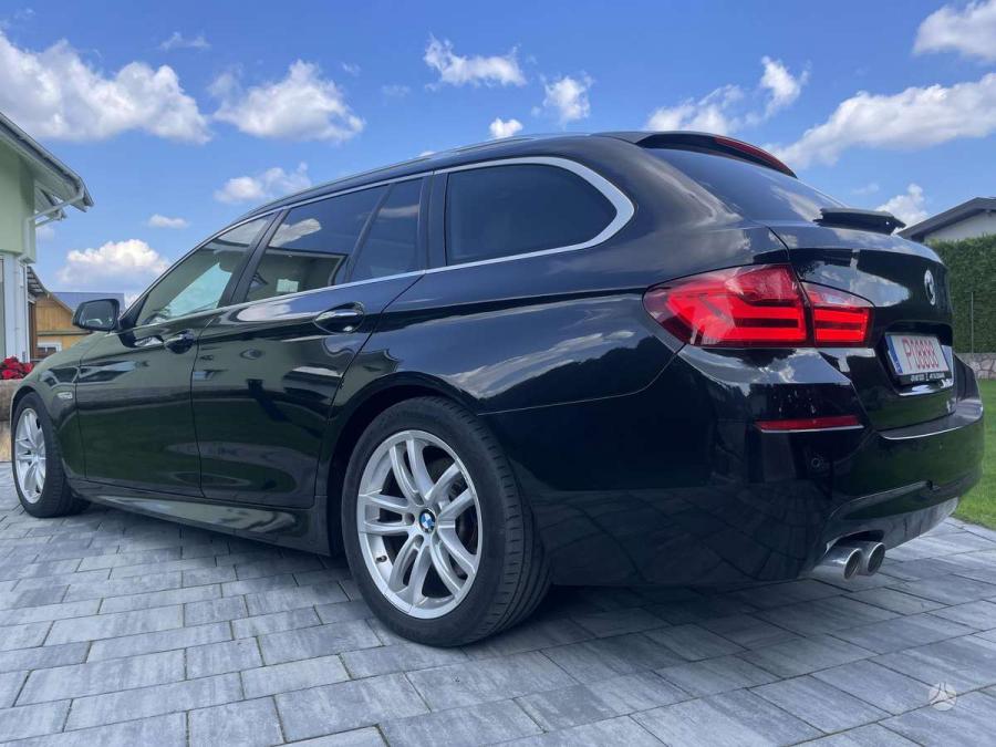 Black BMW 525 2010 in Vilnius, with an engine capacity of 2.99 L and mileage of 357 thousand km for 7999 €, photo 5 on AUTOMOTO.COM.LV