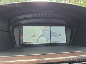 Black BMW 525 2010 in Riga, with an engine capacity of 3.00 L and mileage of 368 thousand km for 5950 €, photo 23 on AUTOMOTO.COM.LV