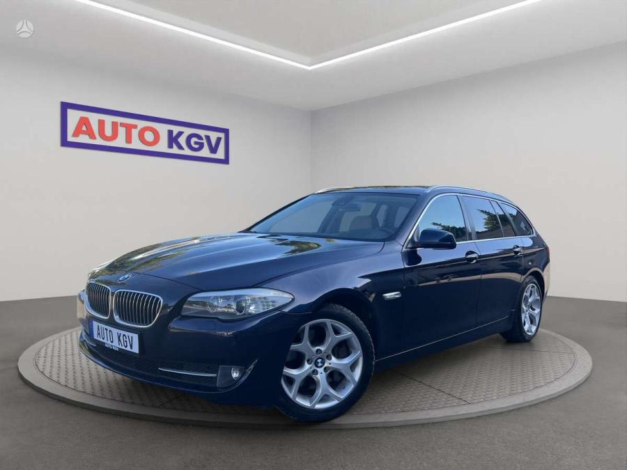 Черный БМВ 525 2010 в Каунас, объемом двигателя 3.00 л и пробегом 313 тыс. км за 9999 €, фото 1 на AUTOMOTO.COM.LV