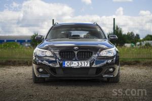 Black BMW 525 2010 in Riga, with an engine capacity of 3.00 L and mileage of 402 thousand km for 7890 €, photo 3 on AUTOMOTO.COM.LV