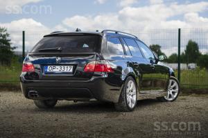 Black BMW 525 2010 in Riga, with an engine capacity of 3.00 L and mileage of 402 thousand km for 7890 €, photo 7 on AUTOMOTO.COM.LV