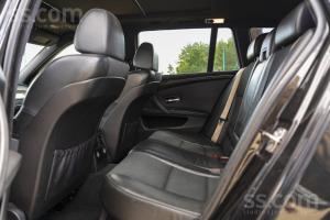 Black BMW 525 2010 in Riga, with an engine capacity of 3.00 L and mileage of 402 thousand km for 7890 €, photo 10 on AUTOMOTO.COM.LV