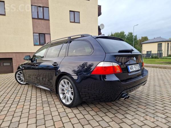 Melns BMW 525 2010 Rīga, ar dzinēja tilpumu 3.00 L un nobraukumu 332 tūkst. km par 7990 €, foto 5 vietnē AUTOMOTO.COM.LV