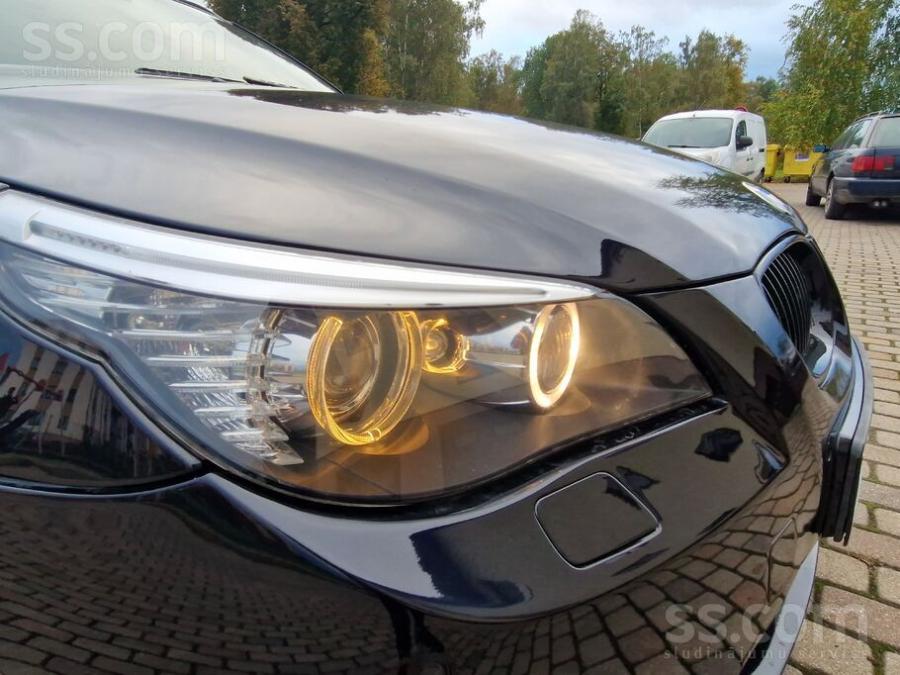 Melns BMW 525 2010 Rīga, ar dzinēja tilpumu 3.00 L un nobraukumu 332 tūkst. km par 7990 €, foto 10 vietnē AUTOMOTO.COM.LV