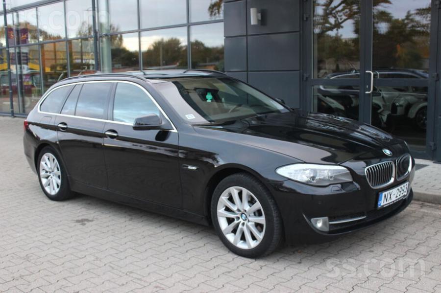 Black BMW 525 2011 in Dobele, with an engine capacity of 3.00 L and mileage of 314 thousand km for 7100 €, photo 7 on AUTOMOTO.COM.LV