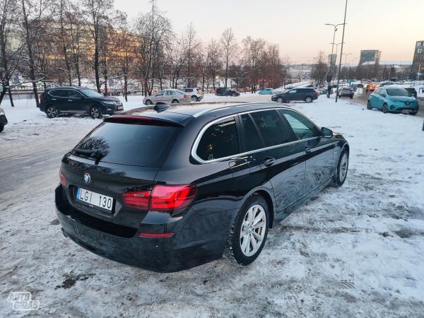 Melns BMW 525 2011 Viļņa, ar dzinēja tilpumu 3.00 L un nobraukumu 359 tūkst. km par 6400 €, foto 5 vietnē AUTOMOTO.COM.LV