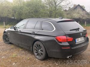 Melns BMW 525 2011 Kuldīga, ar dzinēja tilpumu 3.00 L un nobraukumu 320 tūkst. km par 7200 €, foto 13 vietnē AUTOMOTO.COM.LV