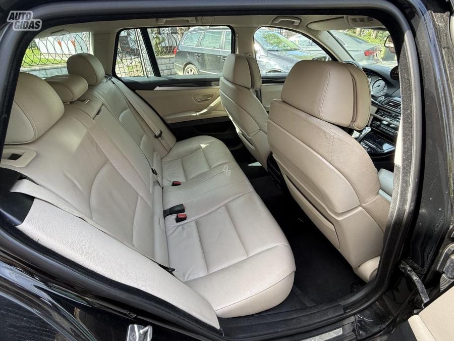 Melns BMW 525 2011 Klaipėda, ar dzinēja tilpumu 3.00 L un nobraukumu 329 tūkst. km par 6300 €, foto 13 vietnē AUTOMOTO.COM.LV