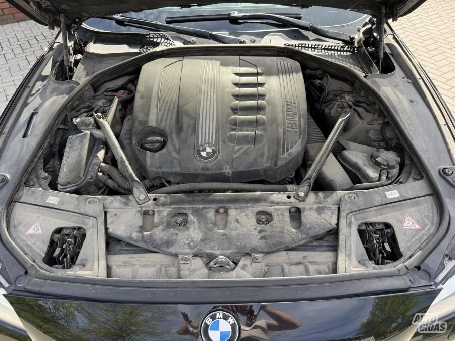 Melns BMW 525 2011 Klaipėda, ar dzinēja tilpumu 3.00 L un nobraukumu 329 tūkst. km par 6300 €, foto 20 vietnē AUTOMOTO.COM.LV