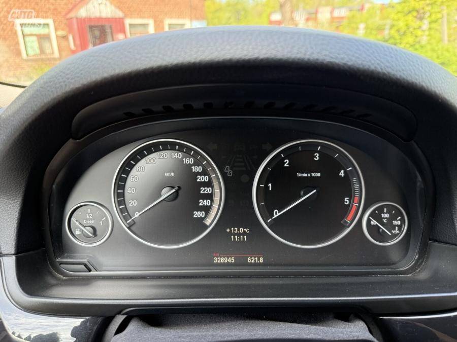 Melns BMW 525 2011 Klaipėda, ar dzinēja tilpumu 3.00 L un nobraukumu 329 tūkst. km par 6300 €, foto 21 vietnē AUTOMOTO.COM.LV