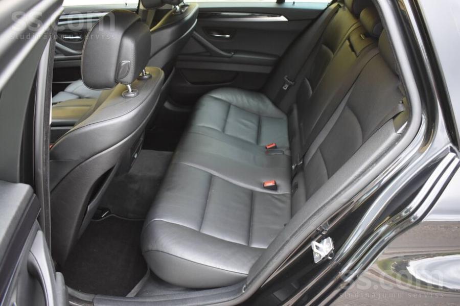 Melns BMW 525 2011 Talsi, ar dzinēja tilpumu 2.90 L un nobraukumu 315 tūkst. km par 7500 €, foto 9 vietnē AUTOMOTO.COM.LV
