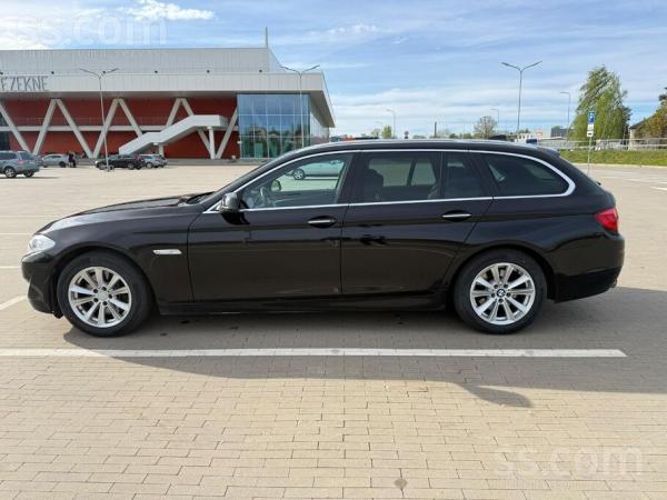 Black BMW 525 2011 in Rezekne, with an engine capacity of 3.00 L and mileage of 280 thousand km for 7000 €, photo 3 on AUTOMOTO.COM.LV