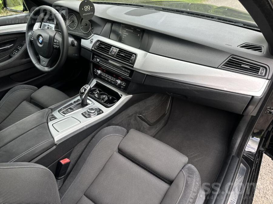 Melns BMW 525 2011 Talsi, ar dzinēja tilpumu 3.00 L un nobraukumu 277 tūkst. km par 10670 €, foto 19 vietnē AUTOMOTO.COM.LV