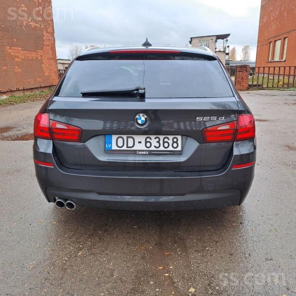 Melns BMW 525 2011 Aizkraukle, ar dzinēja tilpumu 2.00 L un nobraukumu 329 tūkst. km par 8100 €, foto 5 vietnē AUTOMOTO.COM.LV