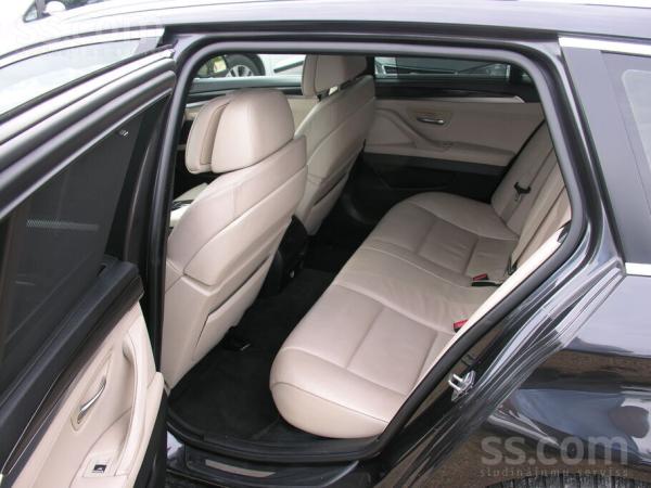 Melns BMW 525 2011 Rīga, ar dzinēja tilpumu 3.00 L un nobraukumu 249 tūkst. km par 8950 €, foto 10 vietnē AUTOMOTO.COM.LV