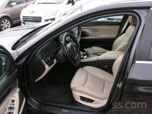 Черный БМВ 525 2011 в Рига, объемом двигателя 3.00 л и пробегом 249 тыс. км за 8950 €, фото 12 на AUTOMOTO.COM.LV