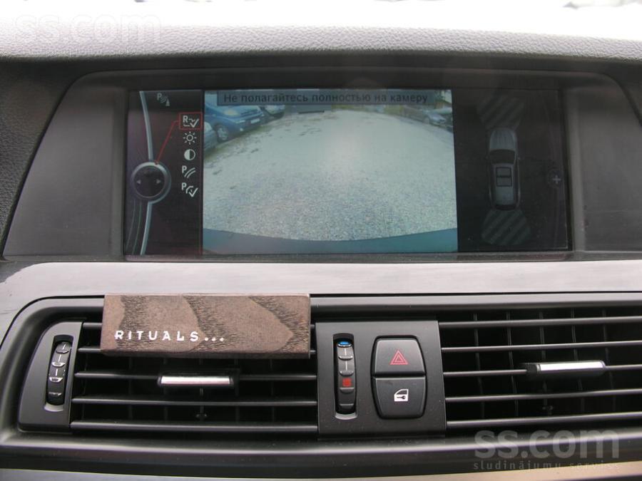 Черный БМВ 525 2011 в Рига, объемом двигателя 3.00 л и пробегом 249 тыс. км за 8950 €, фото 19 на AUTOMOTO.COM.LV