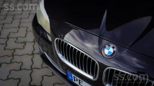 Black BMW 525 2011 in Riga, with an engine capacity of 3.00 L and mileage of 266 thousand km for 7500 €, photo 5 on AUTOMOTO.COM.LV
