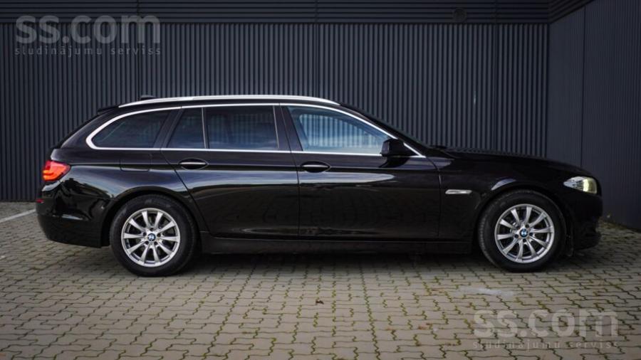 Black BMW 525 2011 in Riga, with an engine capacity of 3.00 L and mileage of 266 thousand km for 7500 €, photo 12 on AUTOMOTO.COM.LV