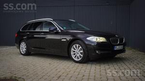 Black BMW 525 2011 in Riga, with an engine capacity of 3.00 L and mileage of 266 thousand km for 7500 €, photo 13 on AUTOMOTO.COM.LV