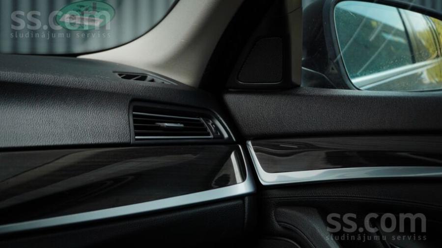 Black BMW 525 2011 in Riga, with an engine capacity of 3.00 L and mileage of 266 thousand km for 7500 €, photo 27 on AUTOMOTO.COM.LV