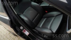 Black BMW 525 2011 in Riga, with an engine capacity of 3.00 L and mileage of 266 thousand km for 7500 €, photo 31 on AUTOMOTO.COM.LV