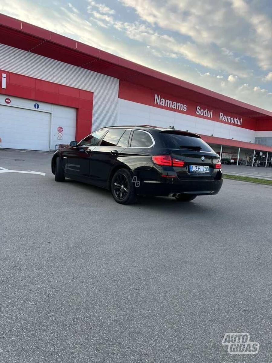 Черный БМВ 525 2011 в Каунас, объемом двигателя 3.00 л и пробегом 392 тыс. км за 5999 €, фото 5 на AUTOMOTO.COM.LV