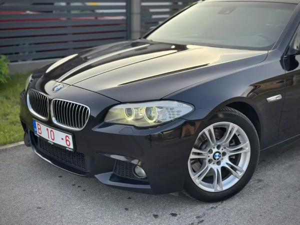Melns BMW 525 2011 Jelgava, ar dzinēja tilpumu 3.00 L un nobraukumu 399 tūkst. km par 8800 €, foto 2 vietnē AUTOMOTO.COM.LV