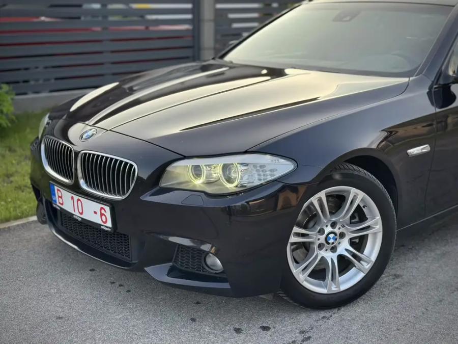 Melns BMW 525 2011 Jelgava, ar dzinēja tilpumu 3.00 L un nobraukumu 399 tūkst. km par 8800 €, foto 3 vietnē AUTOMOTO.COM.LV