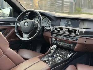 Melns BMW 525 2011 Jelgava, ar dzinēja tilpumu 3.00 L un nobraukumu 399 tūkst. km par 8800 €, foto 15 vietnē AUTOMOTO.COM.LV