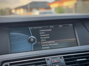 Melns BMW 525 2011 Jelgava, ar dzinēja tilpumu 3.00 L un nobraukumu 399 tūkst. km par 8800 €, foto 18 vietnē AUTOMOTO.COM.LV