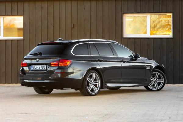 Melns BMW 525 2011 Jelgava, ar dzinēja tilpumu 2.00 L un nobraukumu 226 tūkst. km par 10900 €, foto 5 vietnē AUTOMOTO.COM.LV