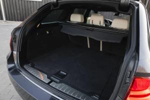Black BMW 525 2011 in Jelgava, with an engine capacity of 2.00 L and mileage of 226 thousand km for 10900 €, photo 15 on AUTOMOTO.COM.LV
