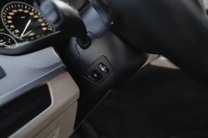 Black BMW 525 2011 in Jelgava, with an engine capacity of 2.00 L and mileage of 226 thousand km for 10900 €, photo 24 on AUTOMOTO.COM.LV