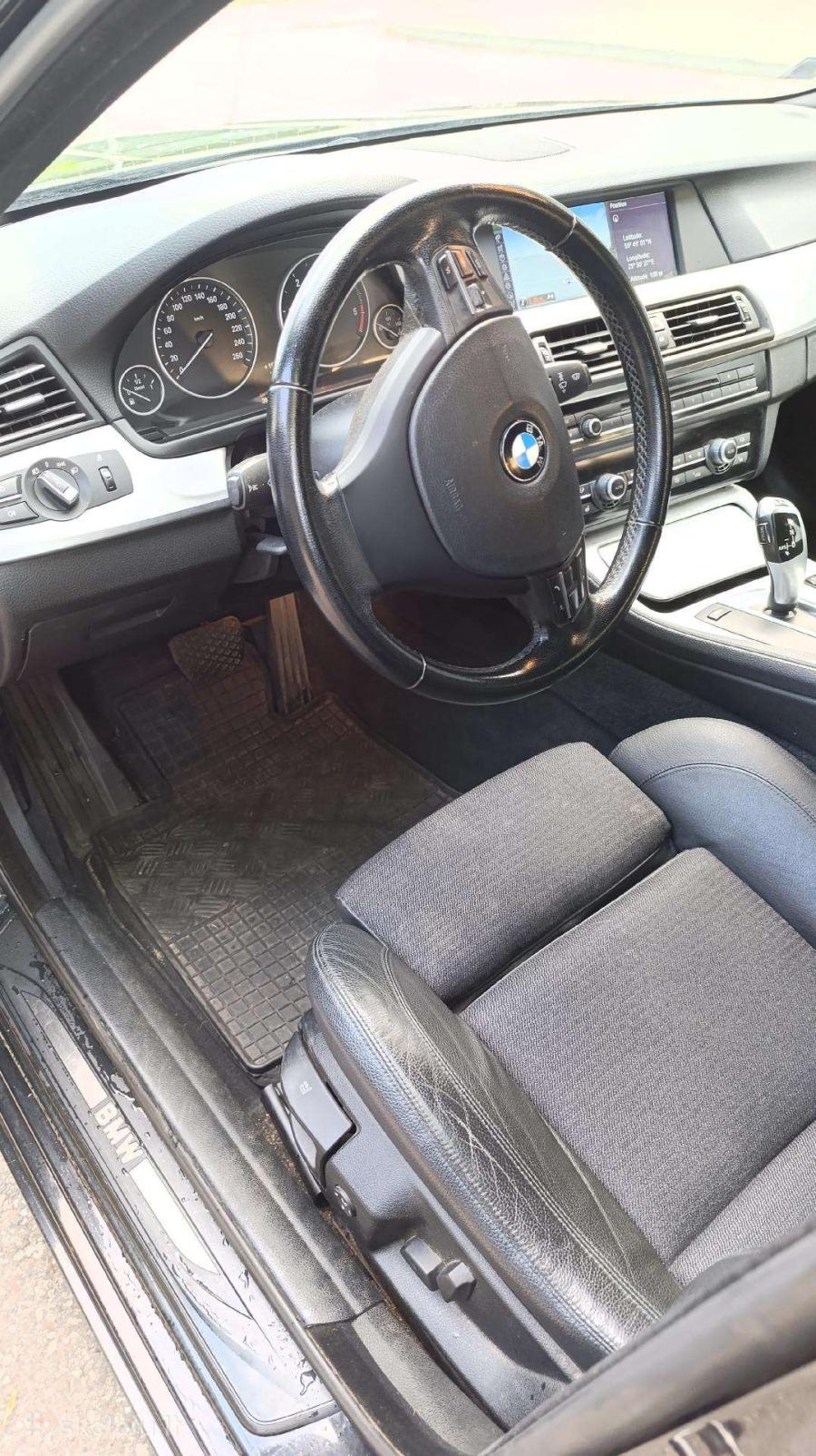 Melns BMW 525 2011 Zarasai, ar dzinēja tilpumu 3.00 L un nobraukumu 368 tūkst. km par 6000 €, foto 9 vietnē AUTOMOTO.COM.LV