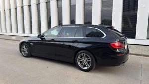 Melns BMW 525 2011 Viļņa, ar dzinēja tilpumu 2.99 L un nobraukumu 290 tūkst. km par 6250 €, foto 10 vietnē AUTOMOTO.COM.LV