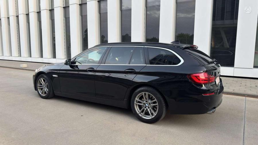 Melns BMW 525 2011 Viļņa, ar dzinēja tilpumu 2.99 L un nobraukumu 290 tūkst. km par 6250 €, foto 10 vietnē AUTOMOTO.COM.LV