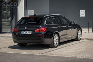 Melns BMW 525 2011 Rīga, ar dzinēja tilpumu 3.00 L un nobraukumu 286 tūkst. km par 6990 €, foto 5 vietnē AUTOMOTO.COM.LV