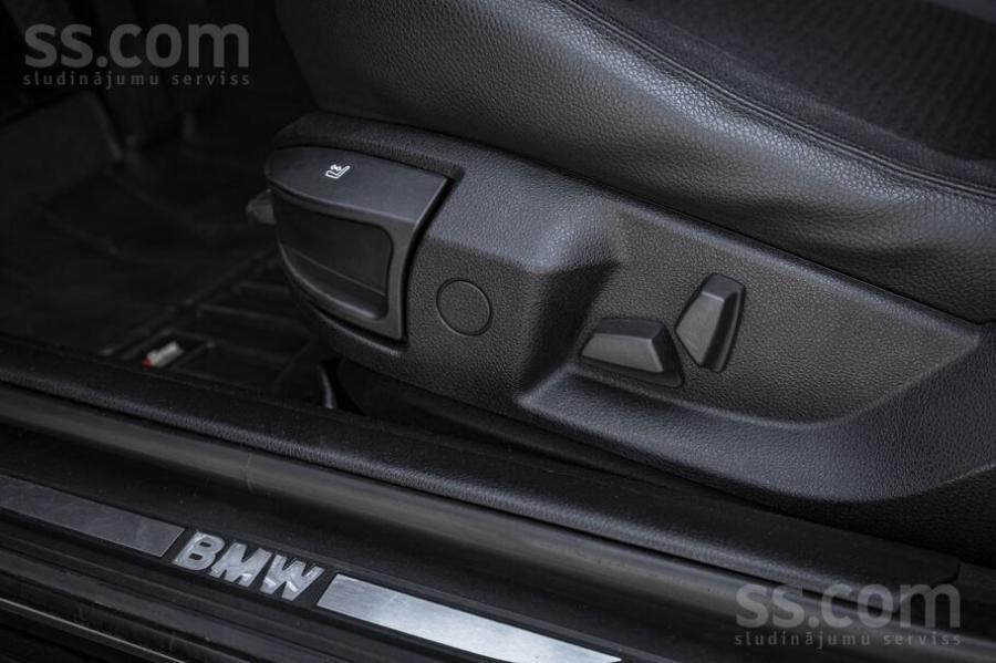 Melns BMW 525 2011 Rīga, ar dzinēja tilpumu 3.00 L un nobraukumu 286 tūkst. km par 6990 €, foto 10 vietnē AUTOMOTO.COM.LV