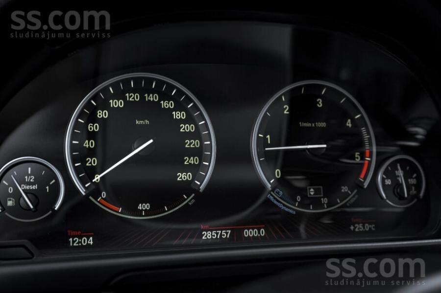 Melns BMW 525 2011 Rīga, ar dzinēja tilpumu 3.00 L un nobraukumu 286 tūkst. km par 6990 €, foto 16 vietnē AUTOMOTO.COM.LV