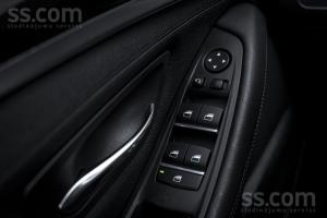 Melns BMW 525 2011 Rīga, ar dzinēja tilpumu 3.00 L un nobraukumu 286 tūkst. km par 6990 €, foto 28 vietnē AUTOMOTO.COM.LV