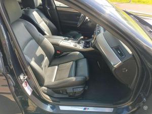 Black BMW 525 2011 in Kaunas, with an engine capacity of 2.99 L and mileage of 282 thousand km for 8700 €, photo 8 on AUTOMOTO.COM.LV