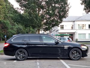 Black BMW 525 2011 in Alytus, with an engine capacity of 2.99 L and mileage of 396 thousand km for 6700 €, photo 8 on AUTOMOTO.COM.LV