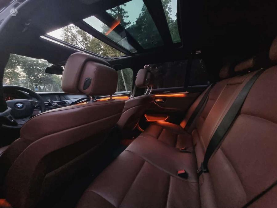 Black BMW 525 2011 in Alytus, with an engine capacity of 2.99 L and mileage of 396 thousand km for 6700 €, photo 12 on AUTOMOTO.COM.LV