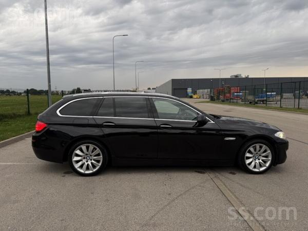 BMW 525 2011 Rīga vietnē Melns BMW 525 2011 Rīga, ar dzinēja tilpumu 3.00 L un nobraukumu 359 tūkst. km par 9700 €, foto 6 vietnē AUTOMOTO.COM.LV