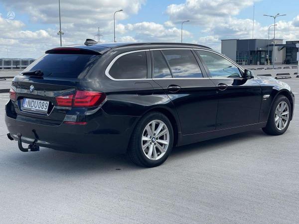 BMW 525 2011 Kauņa vietnē Melns BMW 525 2011 Kauņa, ar dzinēja tilpumu 2.00 L un nobraukumu 295 tūkst. km par 7500 €, foto 6 vietnē AUTOMOTO.COM.LV