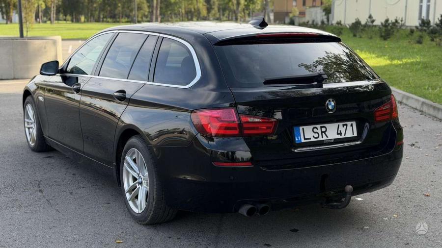 Melns BMW 525 2011 Ukmergė, ar dzinēja tilpumu 2.00 L un nobraukumu 422 tūkst. km par 4700 €, foto 11 vietnē AUTOMOTO.COM.LV